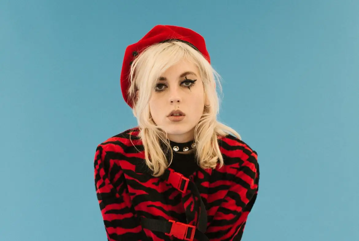 Interview Black Honeys Izzy Bee Phillips Talks Mental Health